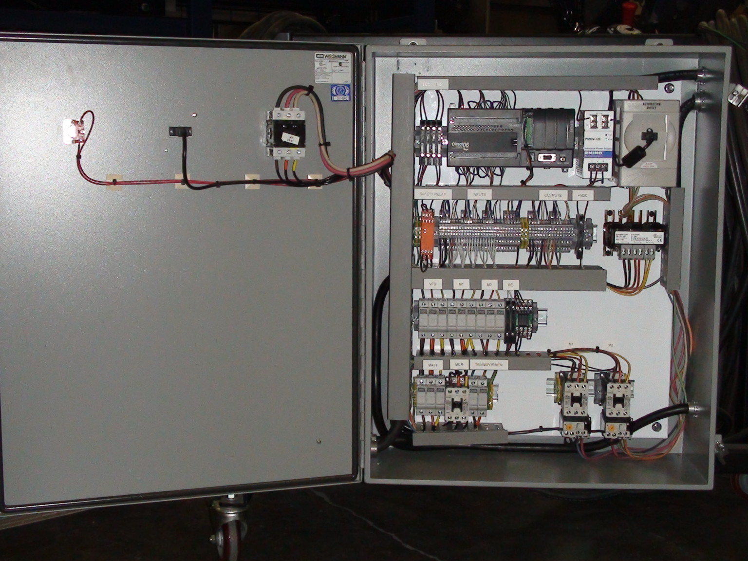 Custom Industrial Platen Cleaning Machine - Senihcam, Inc.